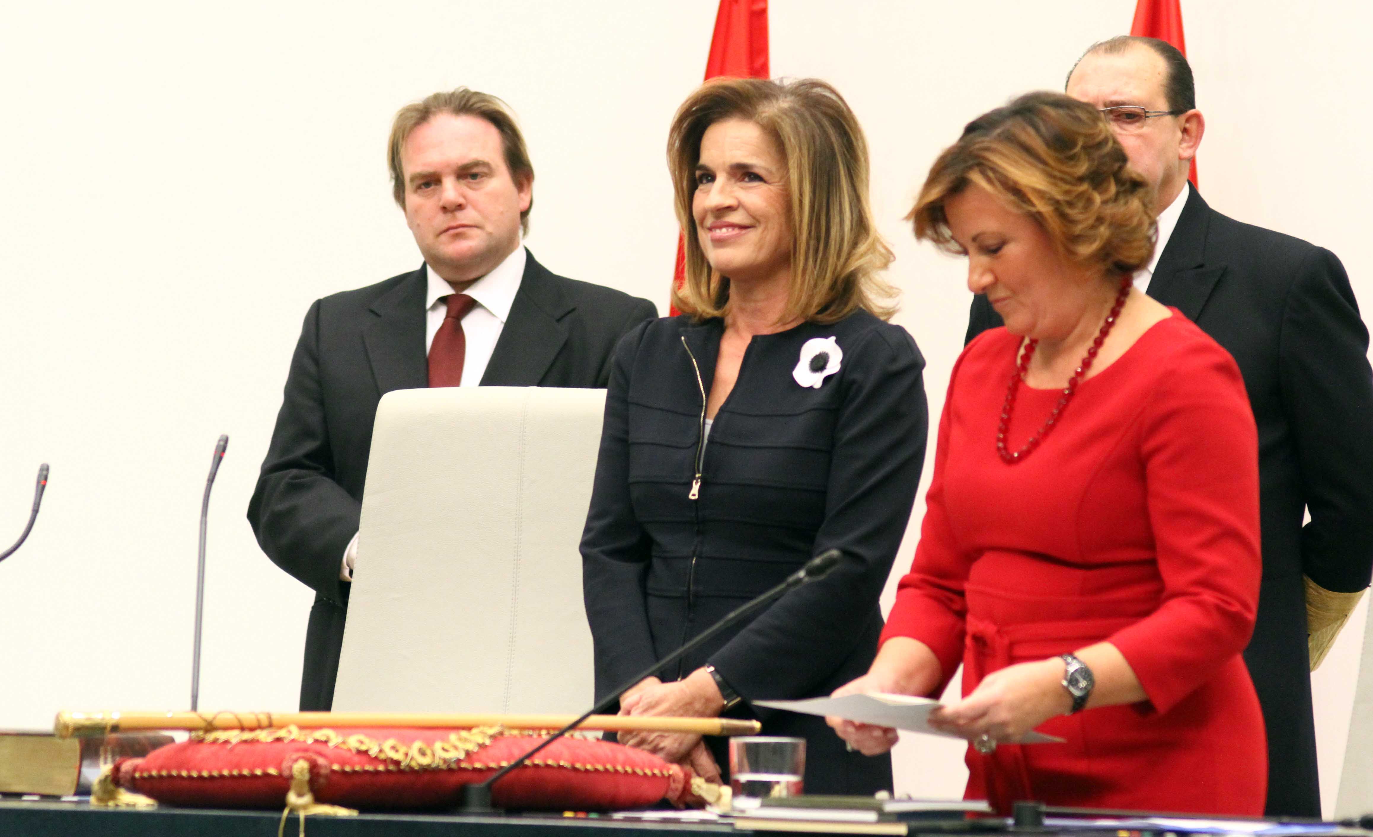 Ana Botella, primera alcaldesa de la Ciudad de Madrid - Ayuntamiento de ...
