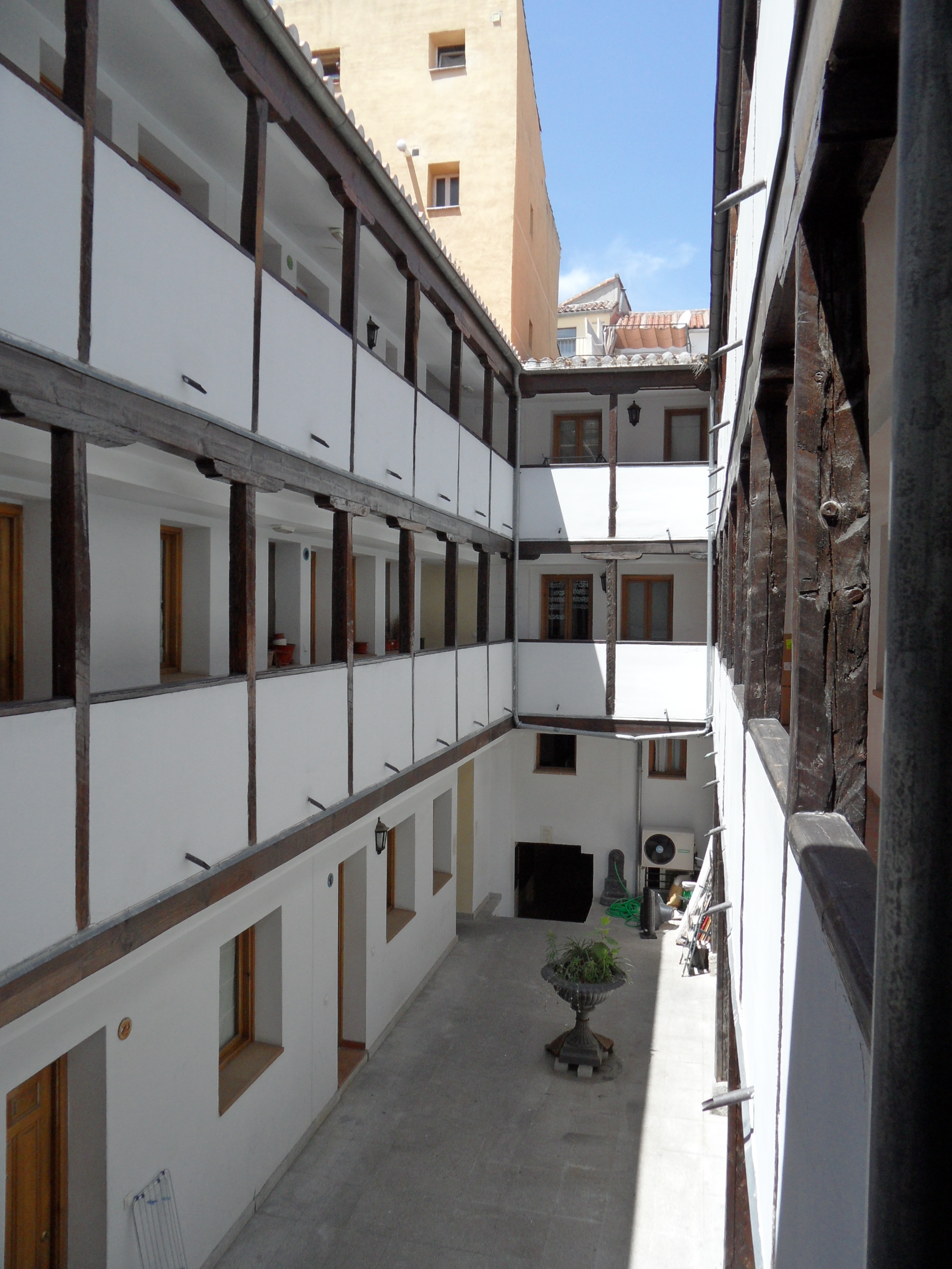 De corrala a hotel - Ayuntamiento de Madrid