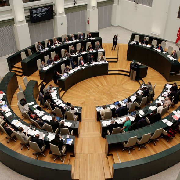 El Pleno municipal aprueba el voto telemático - Ayuntamiento de Madrid