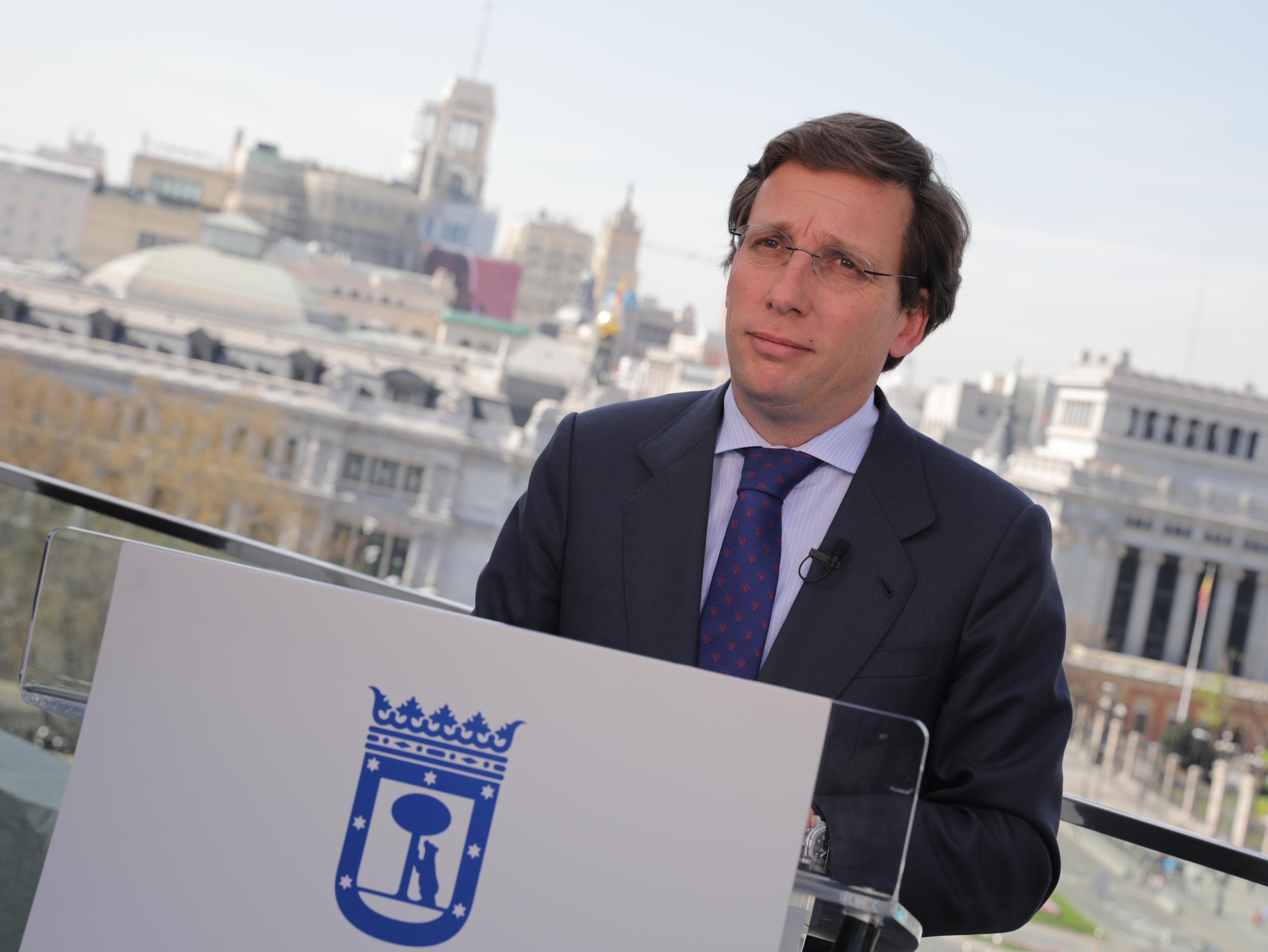 El alcalde de Madrid dicta un bando ante la crisis del coronavirus en ...