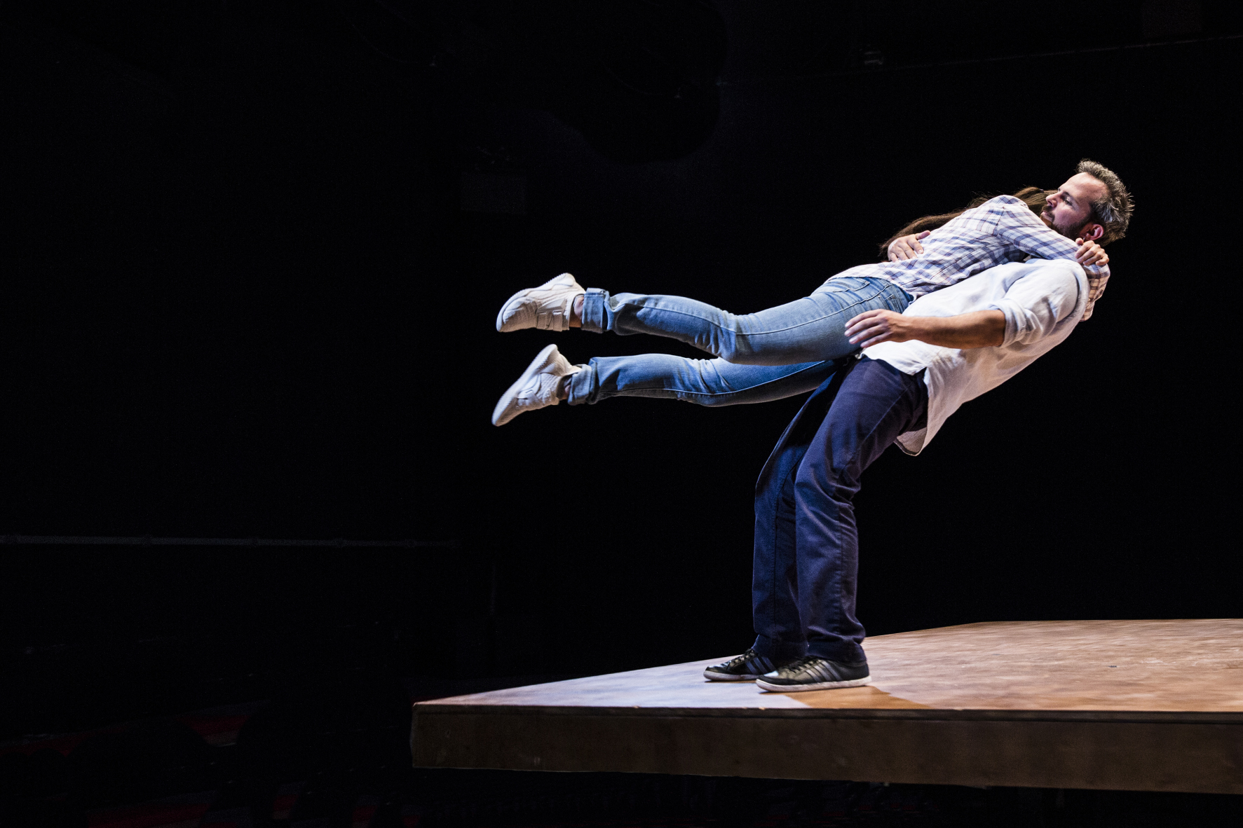 Yoann Bourgeois desafiará a la gravedad con sus acrobacias en ...