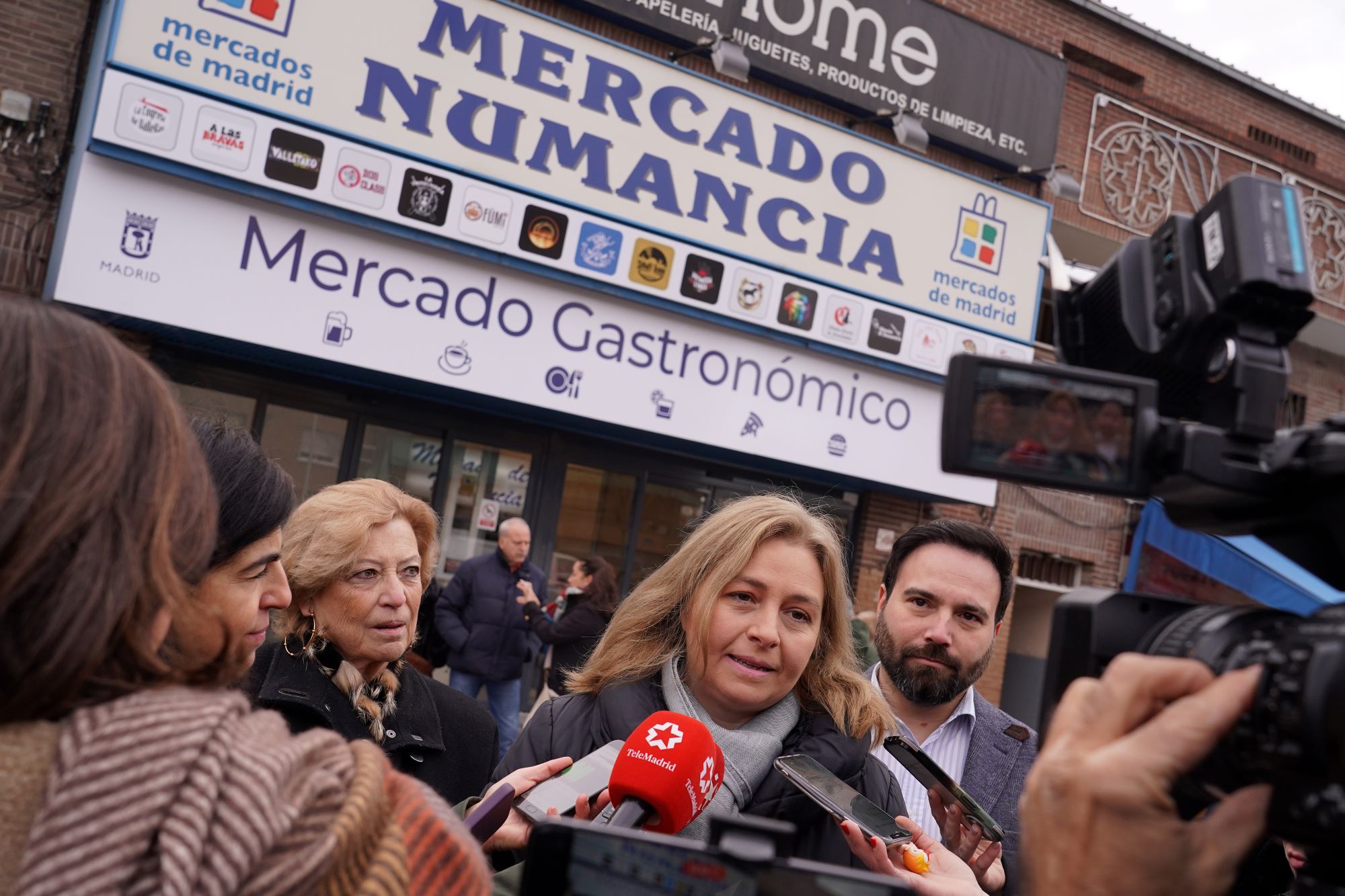 El Mercado de Numancia estrena un entorno completamente renovado, más ...