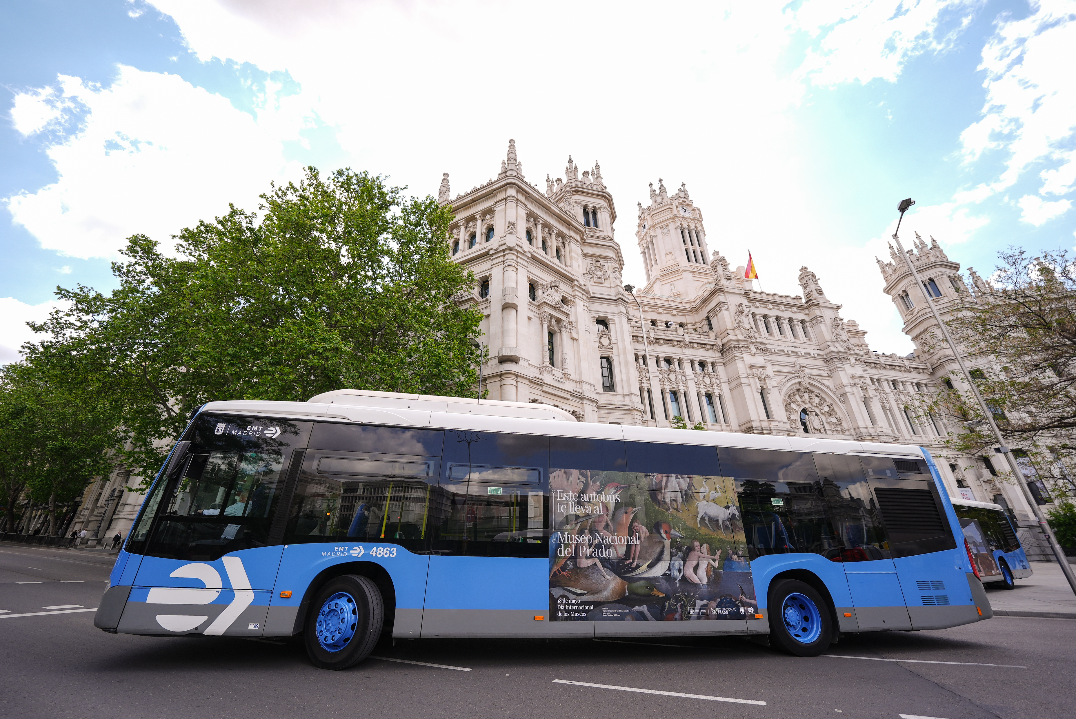 EMT Madrid celebra el Día de los Museos con una acción especial en ...